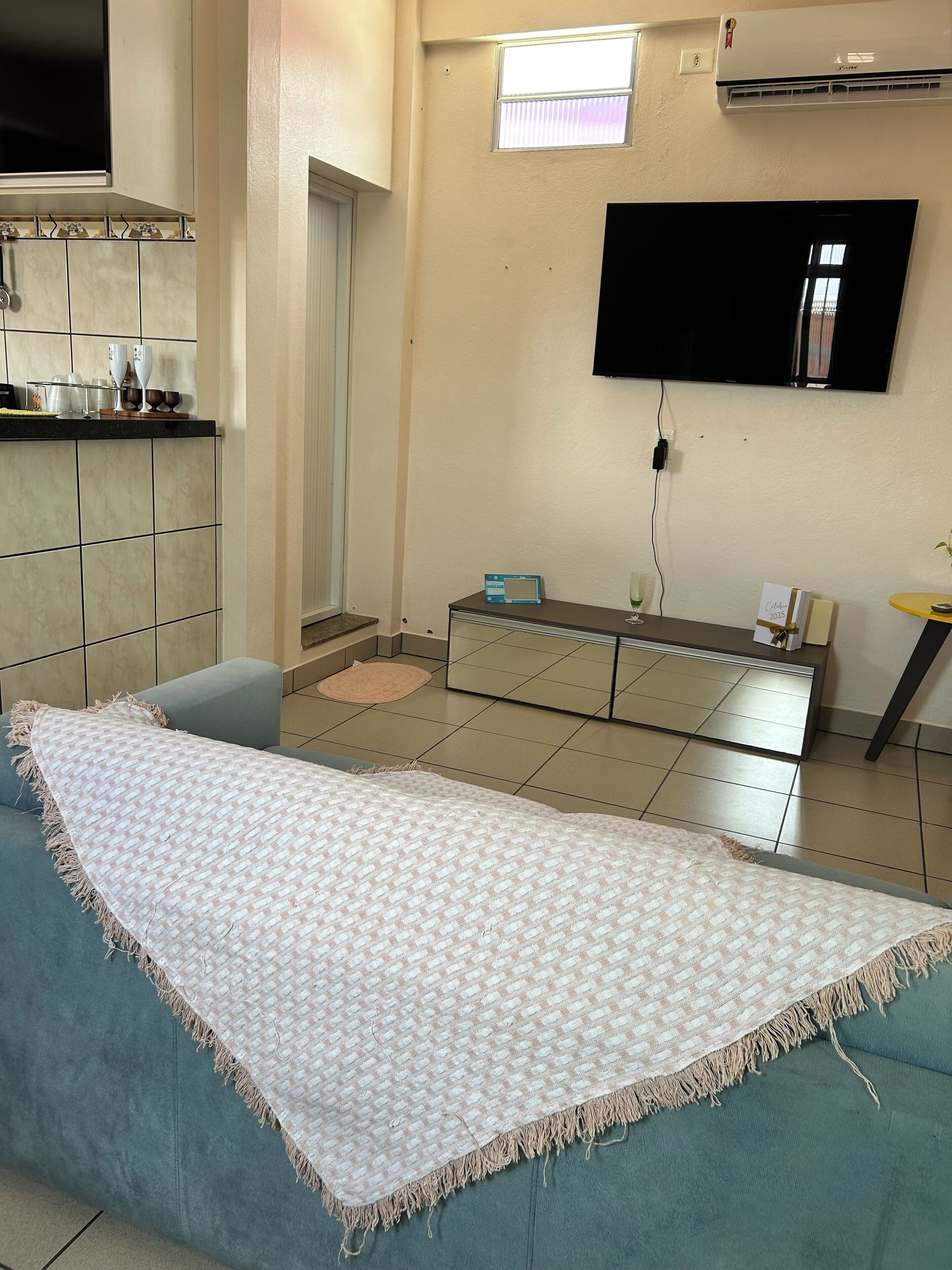 House For Season In Manaus Prox. Center, Industrial District, Air Base. - State of Amazonas