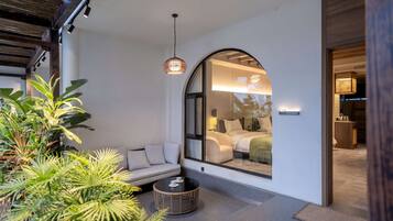 Quarto duplo básico | Banheiro | Secador de cabelo, toalhas de banho, sabonete, shampoo