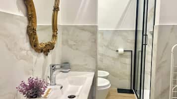 Apartamento família | Banheiro