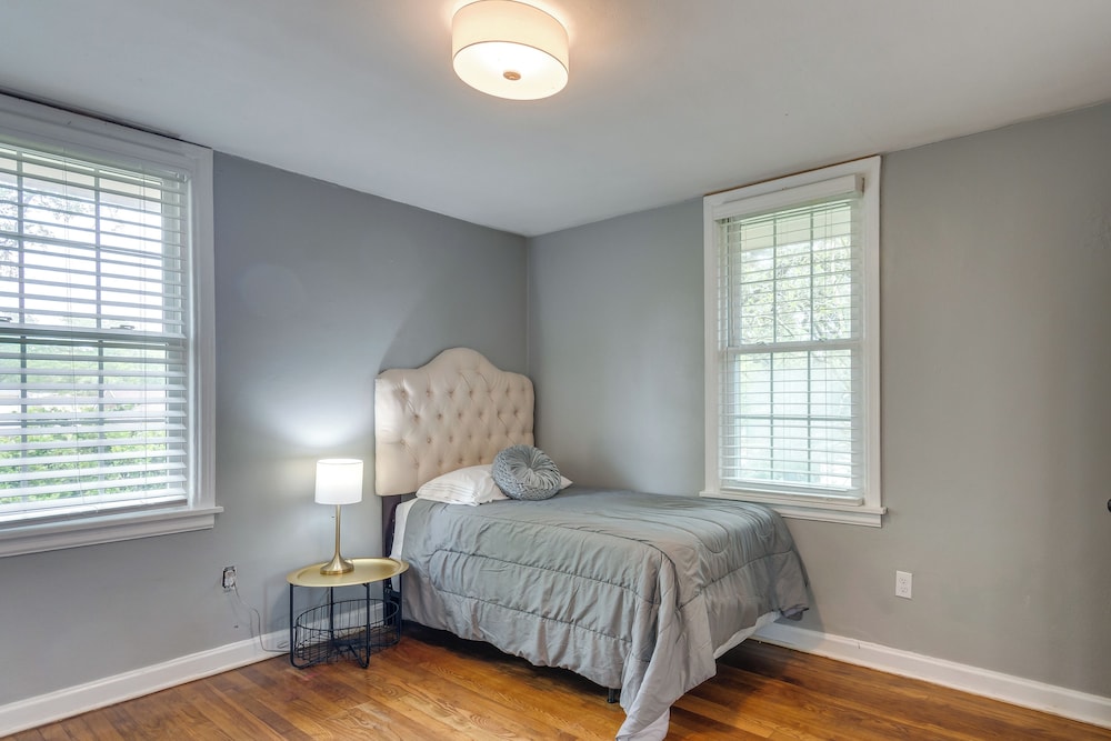 2 Mi To Dtwn Pensacola: Charming Apartment - Pensacola