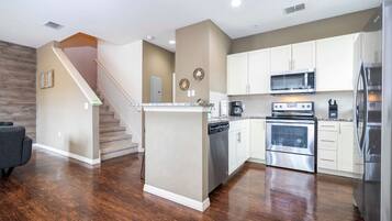 Casa | 4 quartos, internet de alta velocidade