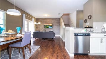 Casa | 4 quartos, internet de alta velocidade