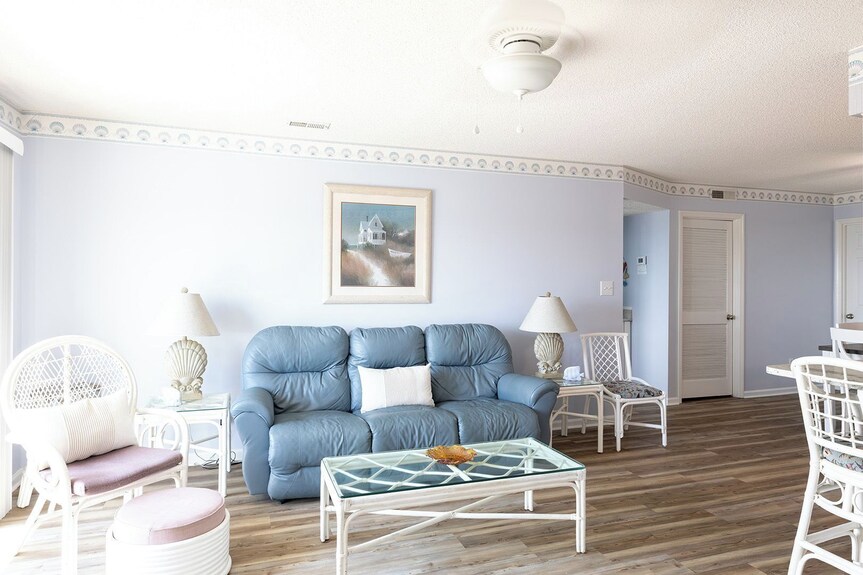 Pebble Beach C-303, Almost Oceanfront 3br 2ba - Emerald Isle, NC