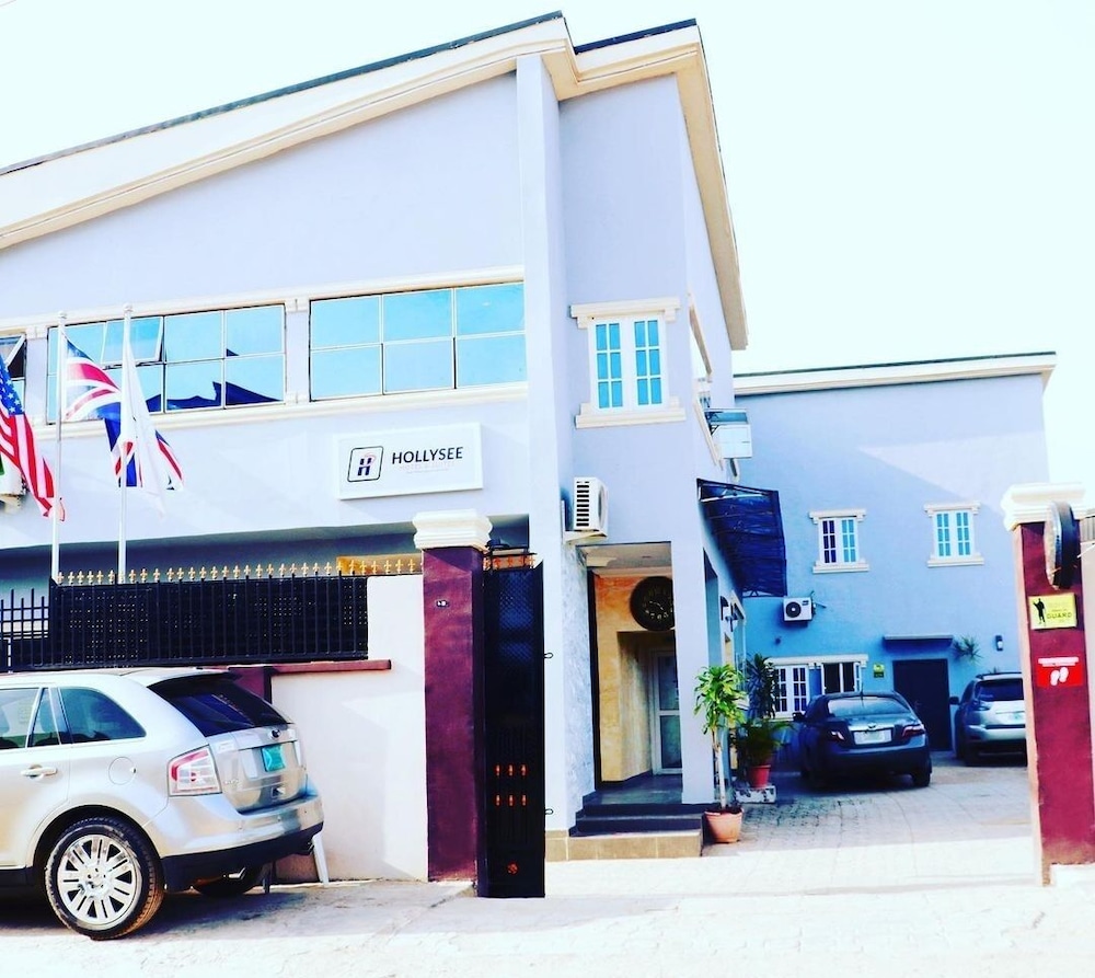 Hollysee Hotel And Suites - Lagos