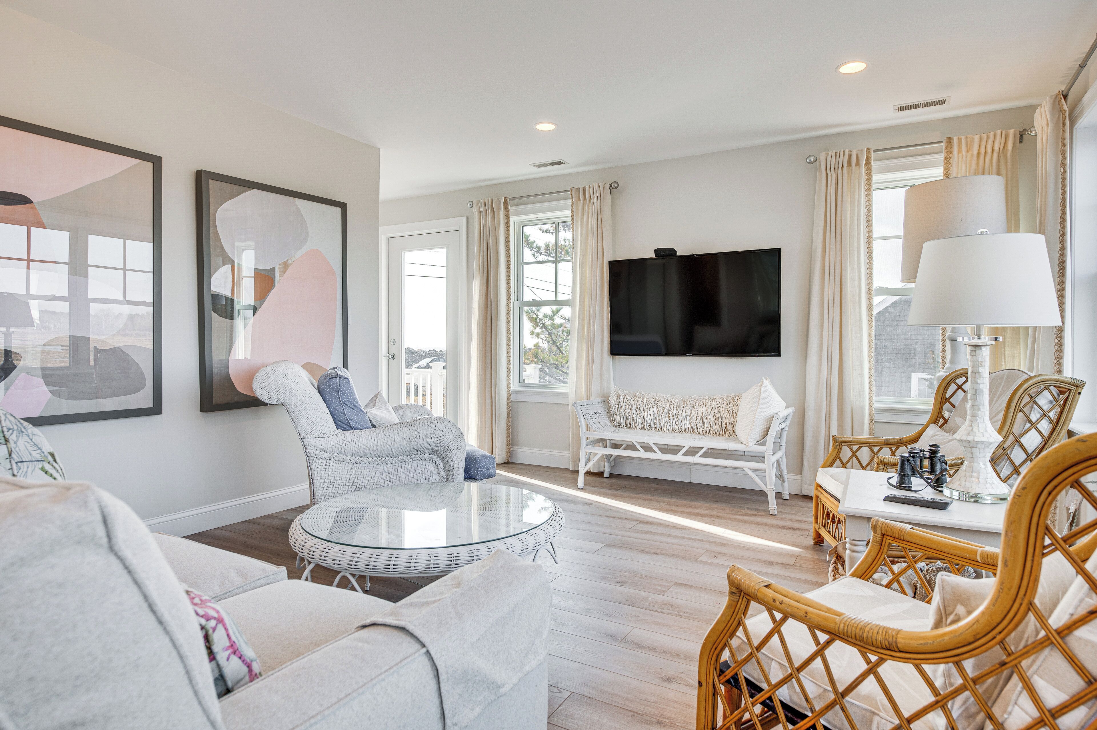 Walk To Rye Harbor State Park: Home W/ Ocean Views - Portsmouth, NH