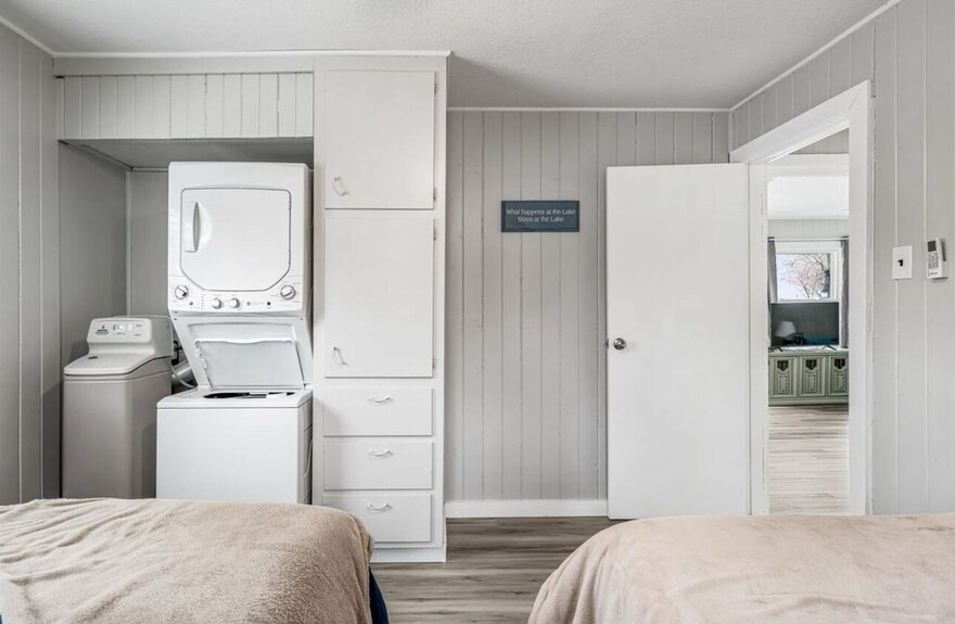 Cozy Lakefront Home On Big Barbee Lake - Indiana (State)