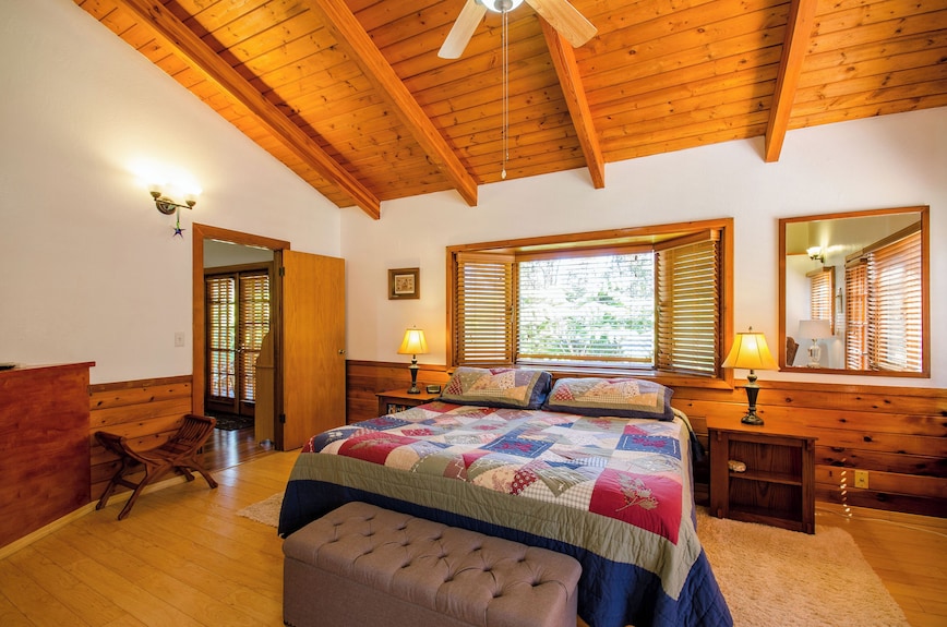 Gorgeous 3b/2b House Minutes From Natl Park & Volcano Village. Family Friendly! - Volcano