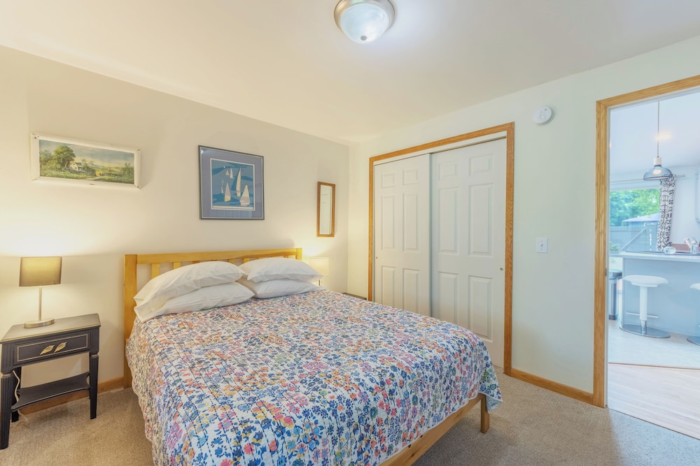 Walking distance to many local attractions - Perfect for a Relaxing ...