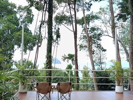 Quarto casal panorâmico, vista para o mar | Terraço/pátio
