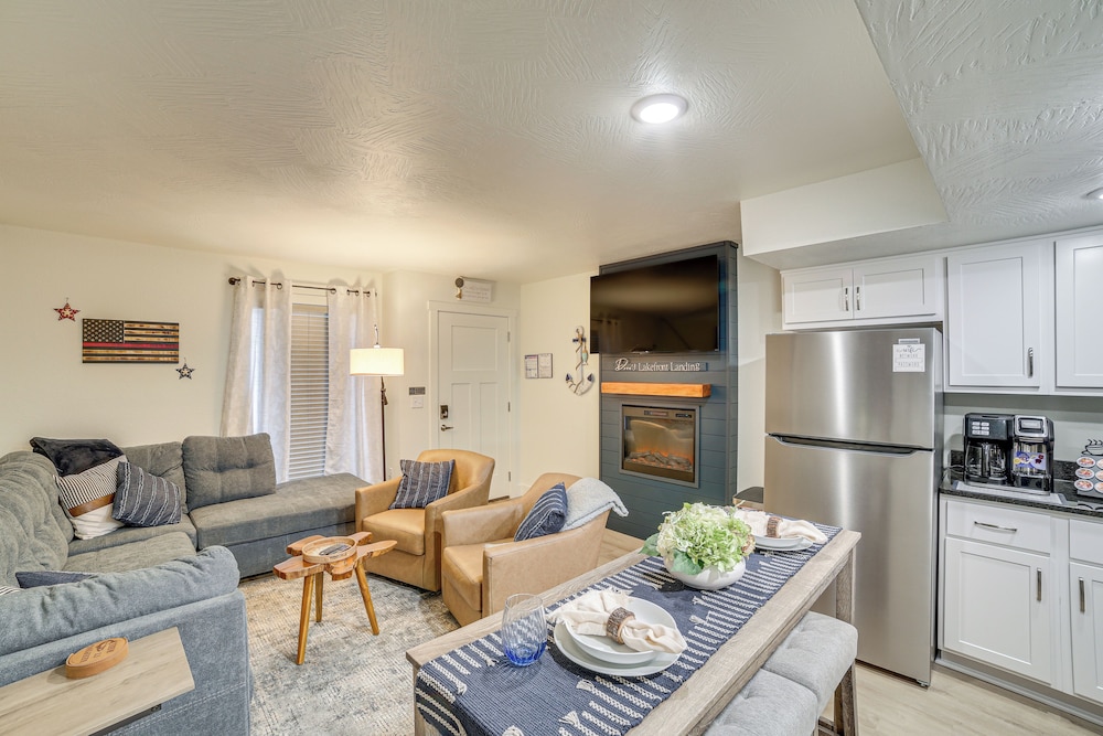 Walk To Branson Landing: Condo W/ Resort Amenities - Missouri