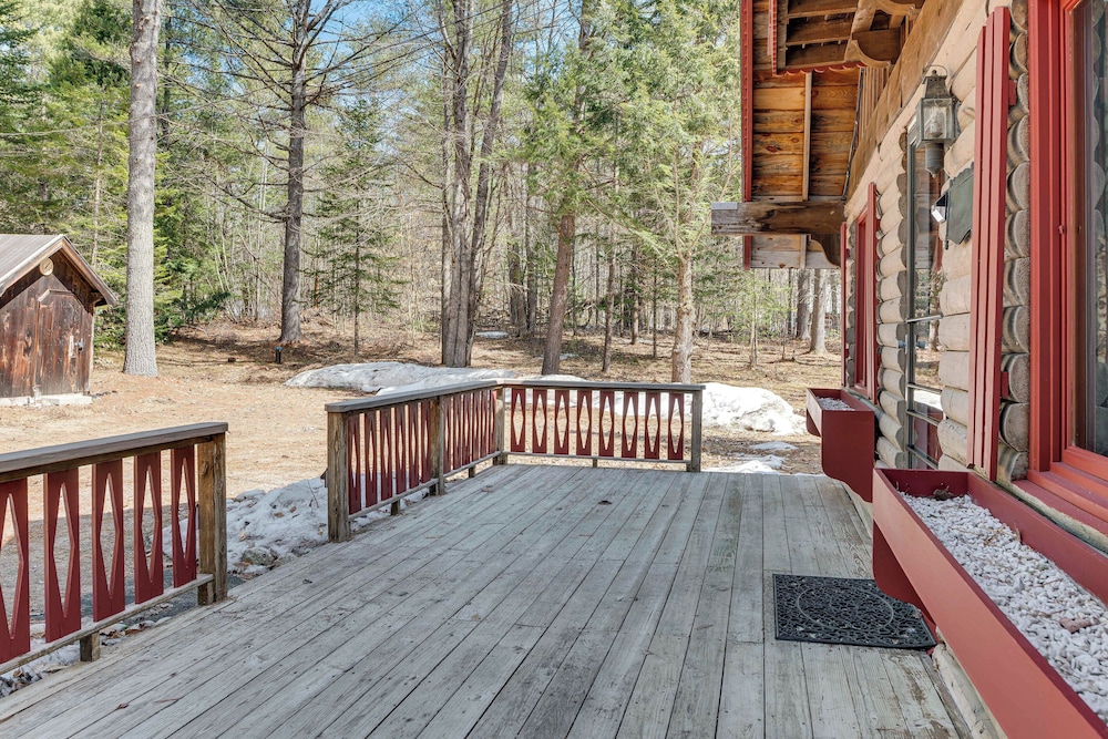 2 Mi To Ossipee Lake: Forest-view Sanctuary! - New Hampshire (State)