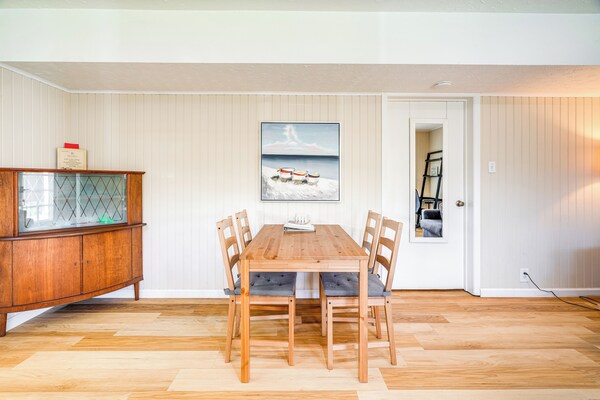 Walk To Poplar Beach: Cozy Coastal Getaway W/ Yard - Half Moon Bay, CA