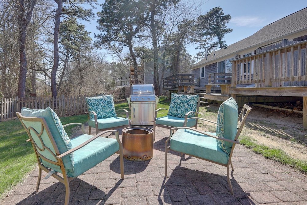 Swan River Views, Bbq Ready: West Dennis Home - Brewster, MA