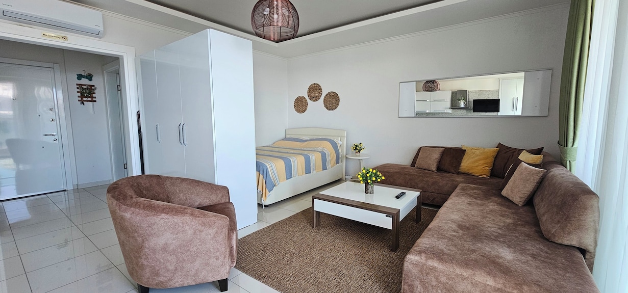 Sea Front "Luxury Residence" Large Studio Apt. (35) - Mahmutlar