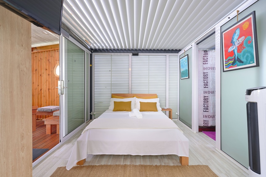 Charming 1 Bedroom Studio Sea Front And Huge Creole Garden With Ac, Wifi - Port Louis