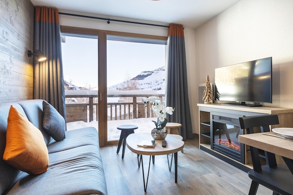 Apartment In Les Deux Alpes With Alpine Views - Les Deux Alpes