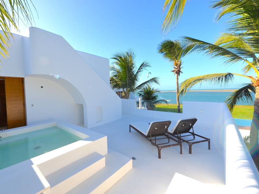 Banheira de hidromassagem privativa