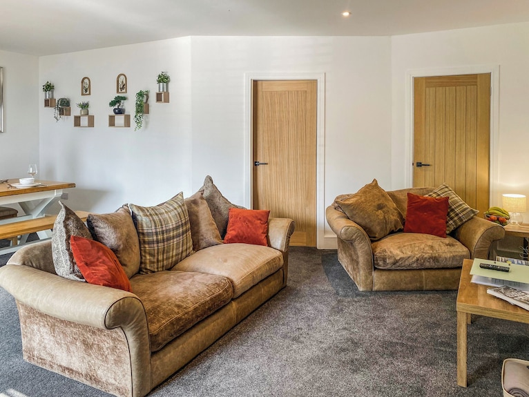 Enjoy Nature, Fresh Air, And Relaxation In A Serene Setting. - St Agnes