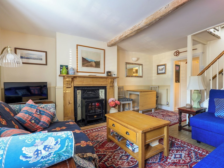 2 Bedroom Accommodation In Lechlade-on-thames - Cotswolds