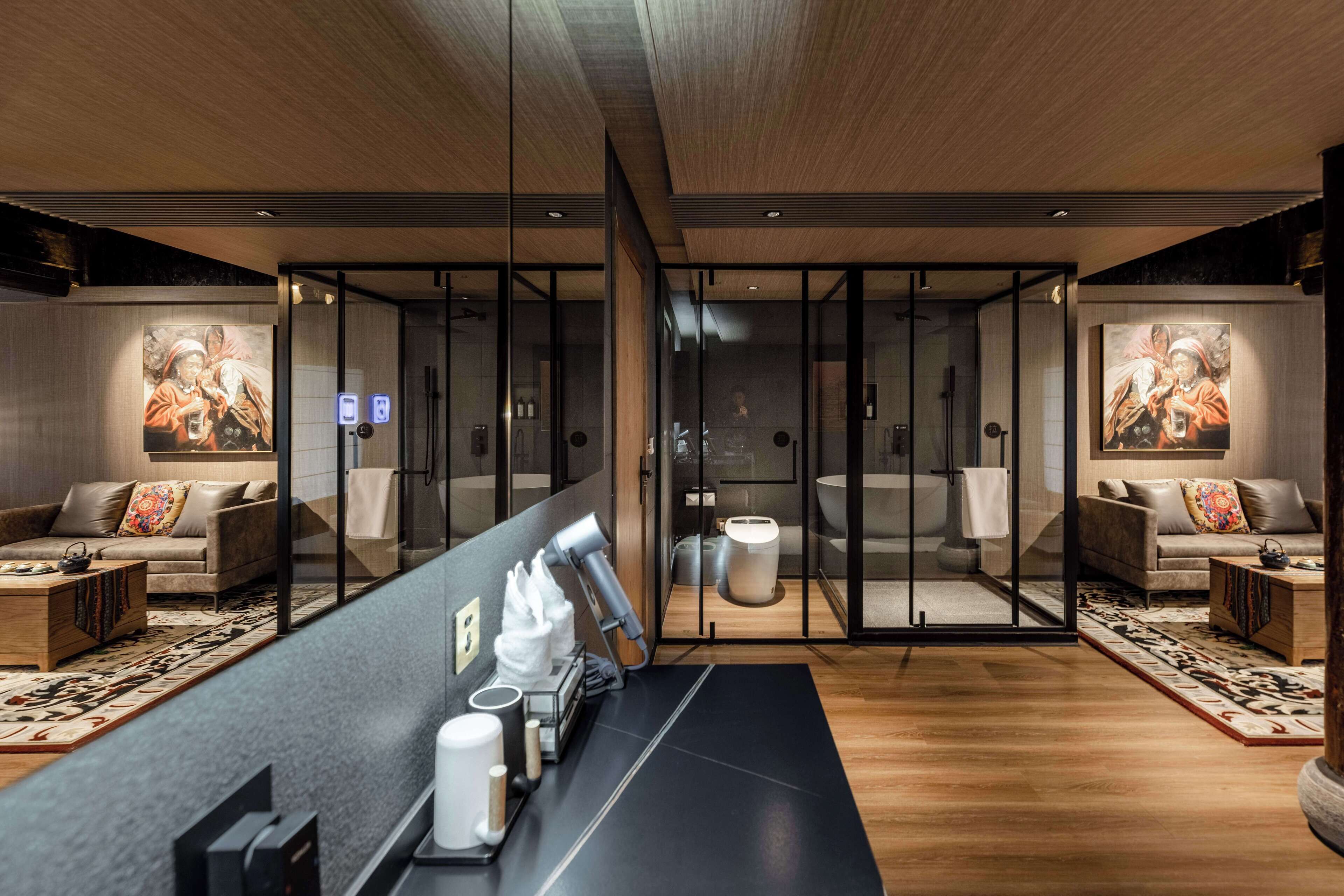 Suite Panorâmica, pátio, vista para a montanha | Casa de banho | Artigos de higiene pessoal grátis, um secador de cabelo, chinelos 