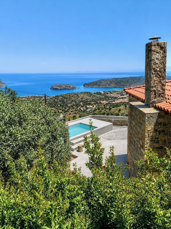 Aurora Spinalonga Garden Villa - Crète