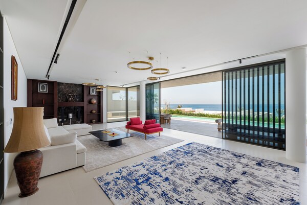 Al Zorah Villa - Mint Stay - Ajman