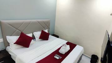 Quarto Duplo ou Twin Deluxe, Vista para a cidade | Wi-fi grátis