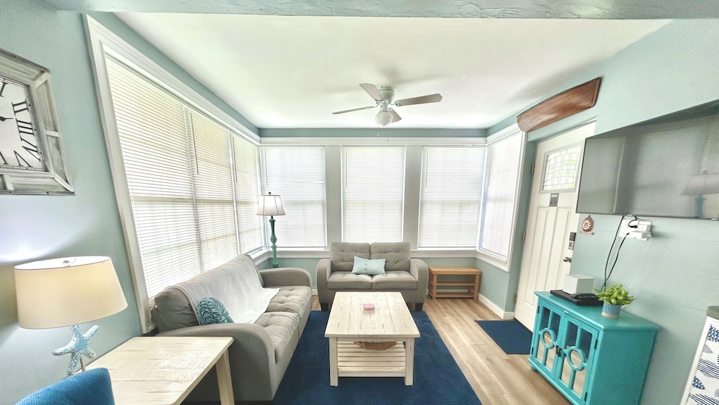 Cozy Cottage At Lake Weir - Lake Weir, FL