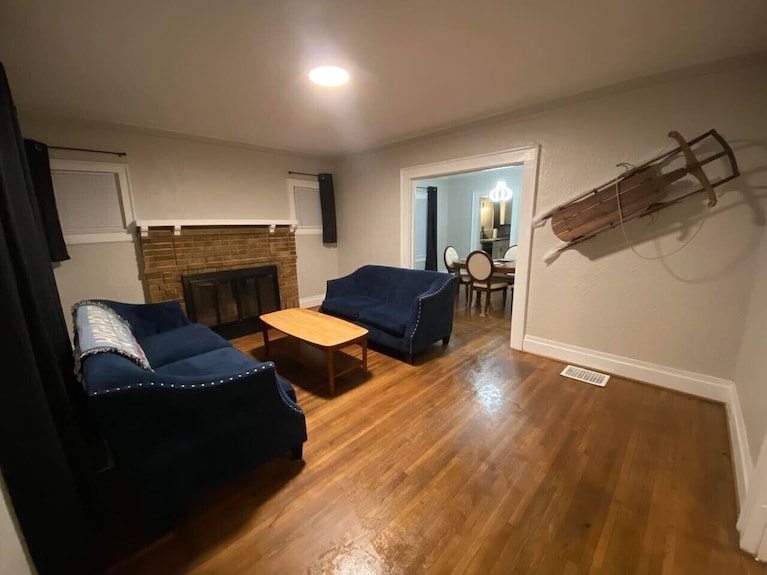 Oasis Within A Short Walk To Uptown - Greensboro, NC