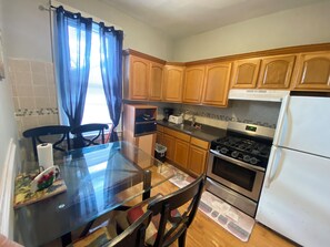 Apartamento, 2 quartos, para fumantes, vista para a cidade | Parte interna