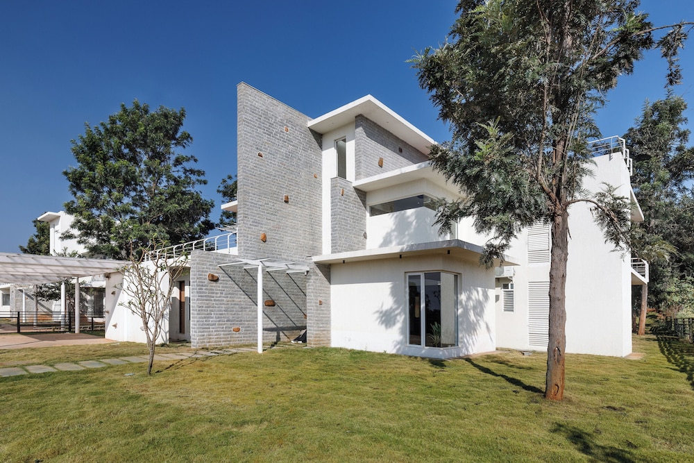 Royal County Villa By Stayjade - Bangalore