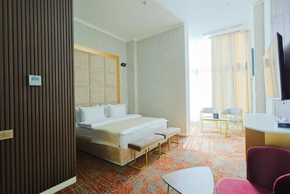 Carat Hotel Yerevan - Erivan