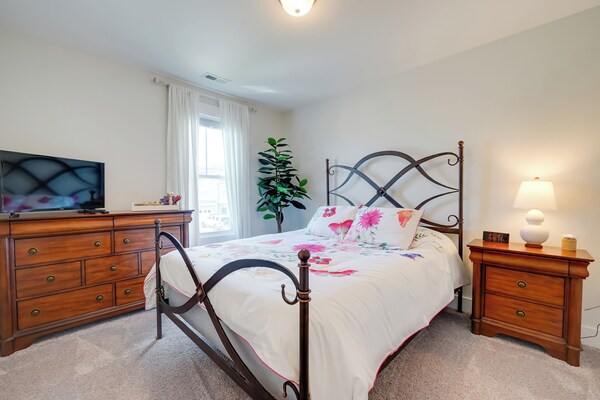 Patio & Grill: Modern Family Home In Hampstead - Hampstead, NC