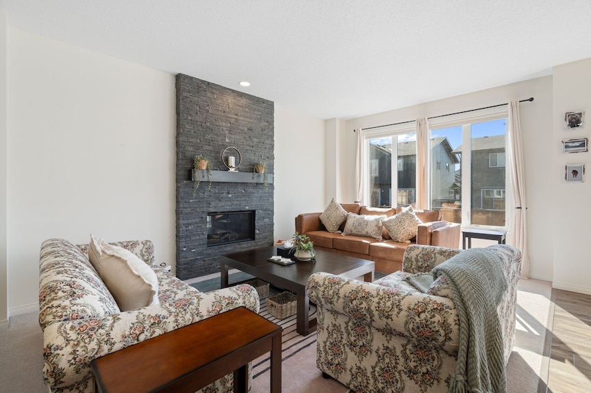 1 Hr To Banff Convenient For Families And Group Travellers. - Cochrane