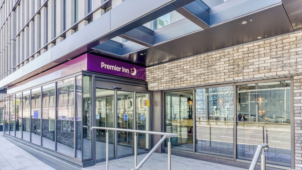 Premier Inn London Paddington - Paddington Station - London
