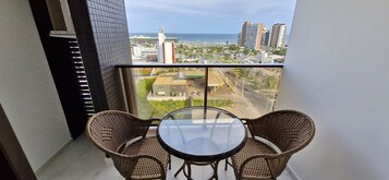 Quarto básico | Opções para refeição