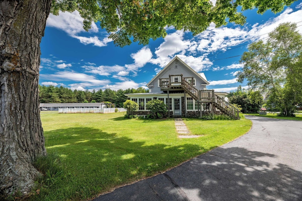 Bingham Motor Inn - Maine