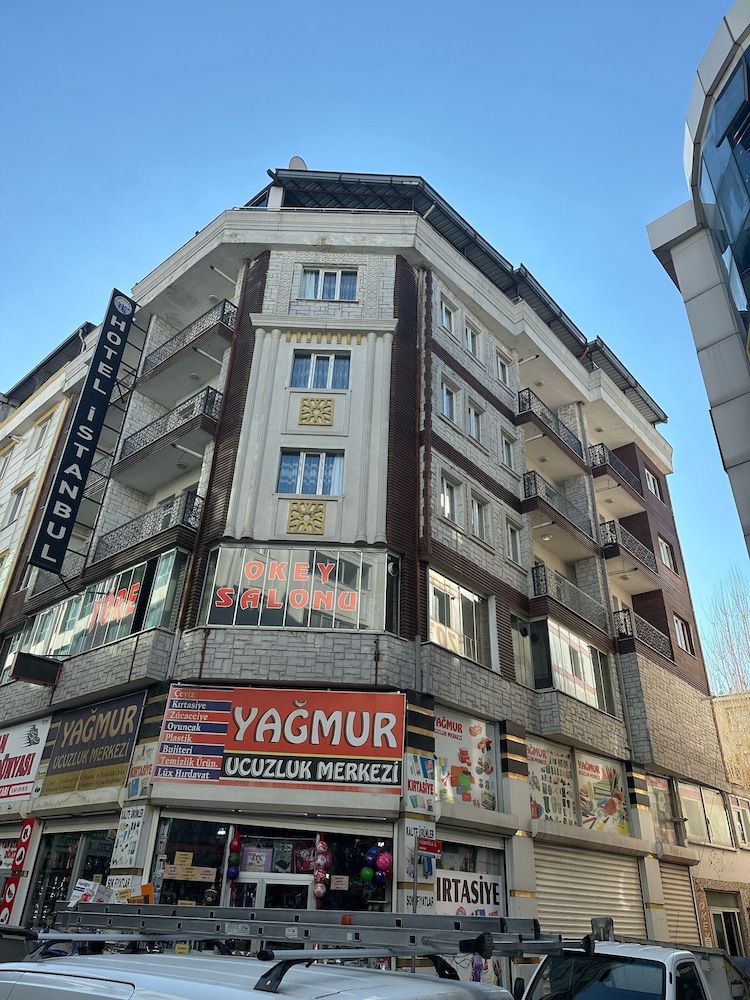 Oz Istanbul Apart Otel - Van