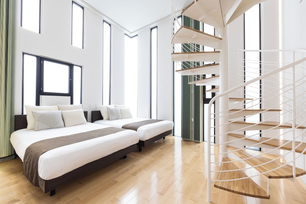 Shironorakuen Villa Blanc E - Okinawa Prefecture, Japan