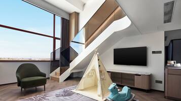 Loft Familiar, 1 cama king-size e sofá-cama, serviço de limpeza e arrumação, vista para o parque | Vista do quarto