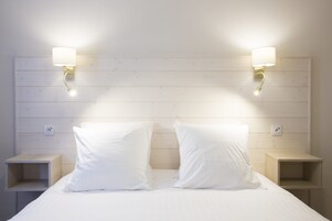 Apartamento Standard, Vista para a cidade | Quartos insonorizados, ferro/tábua de engomar, Wi-fi grátis 