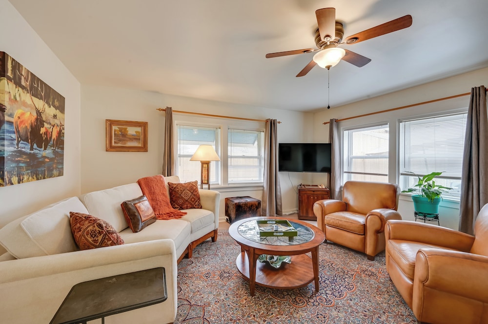 2 Mi To Fly Fishing: Bbq-ready Corvallis Apartment - Corvallis, MT