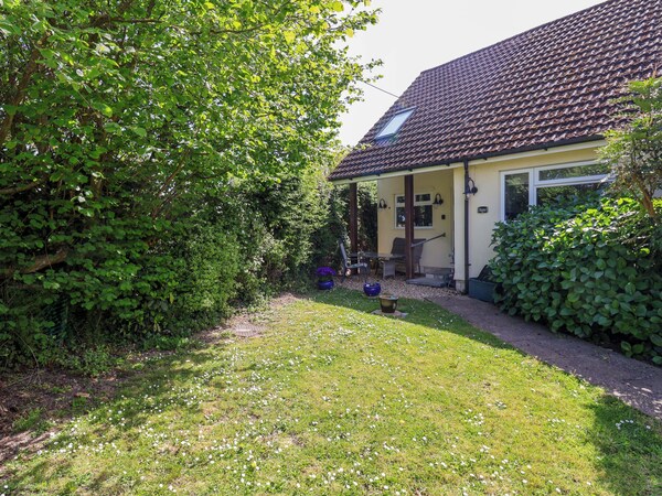 Rosemarie Annexe - Axminster