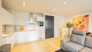 Apartamento, 2 quartos | Sala de estar