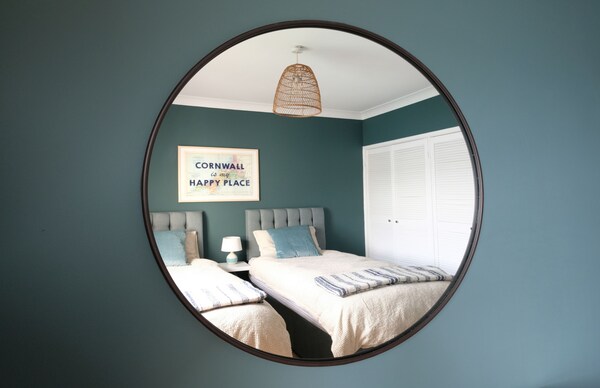 Mariners Mirror - Falmouth