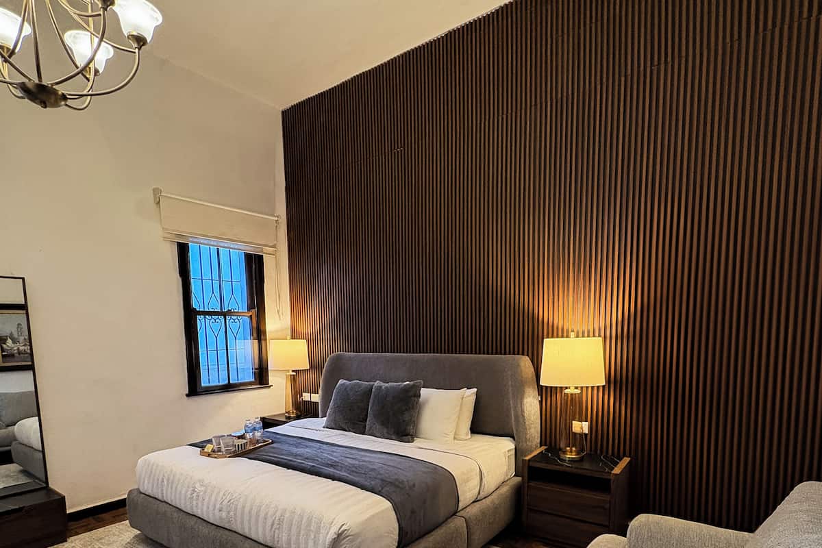 Quarto Comfort | Cofre no quarto, ferro/tábua de engomar, Wi-fi grátis