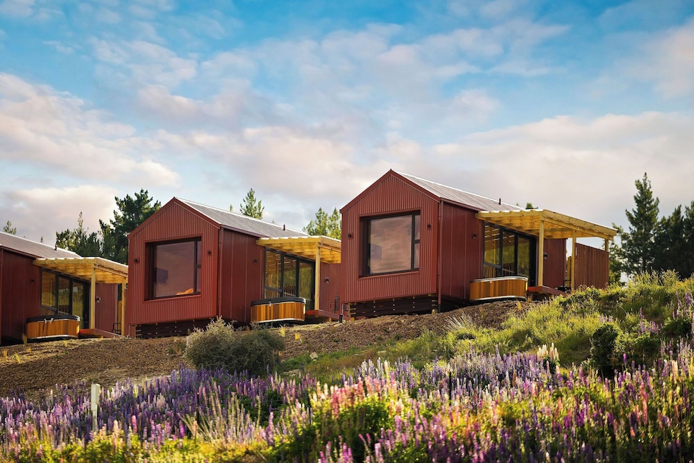 The Huts At Lakes Edge -