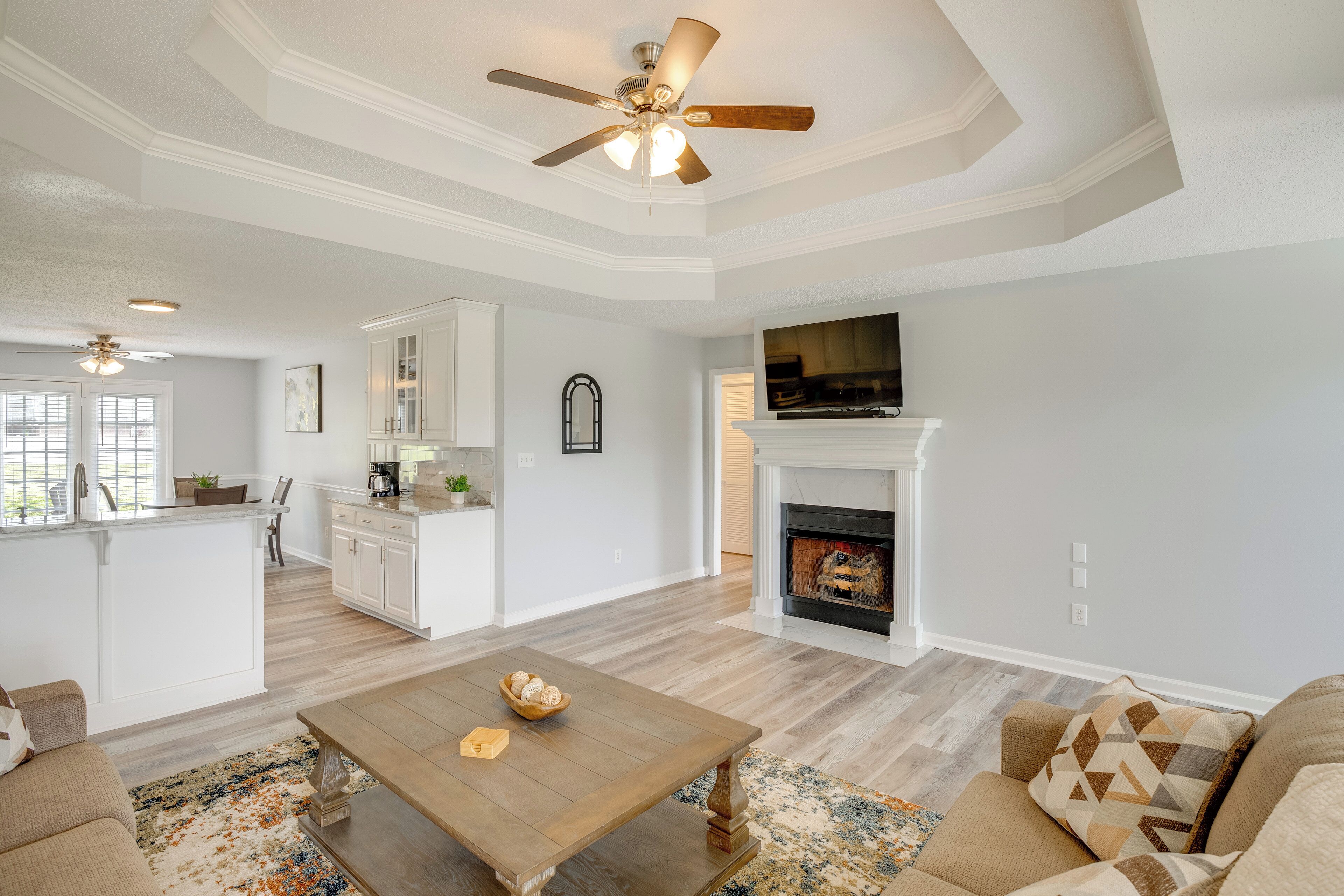 Patio & Spacious Yard: Home In Athens - Huntsville, AL