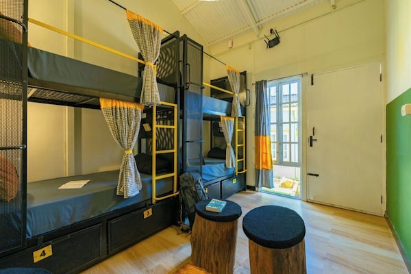 The Hosteller Ooty - Ooty