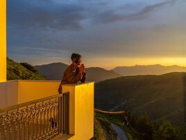 Quarto casal superior, vista para a montanha (with Balcony) | Sacada